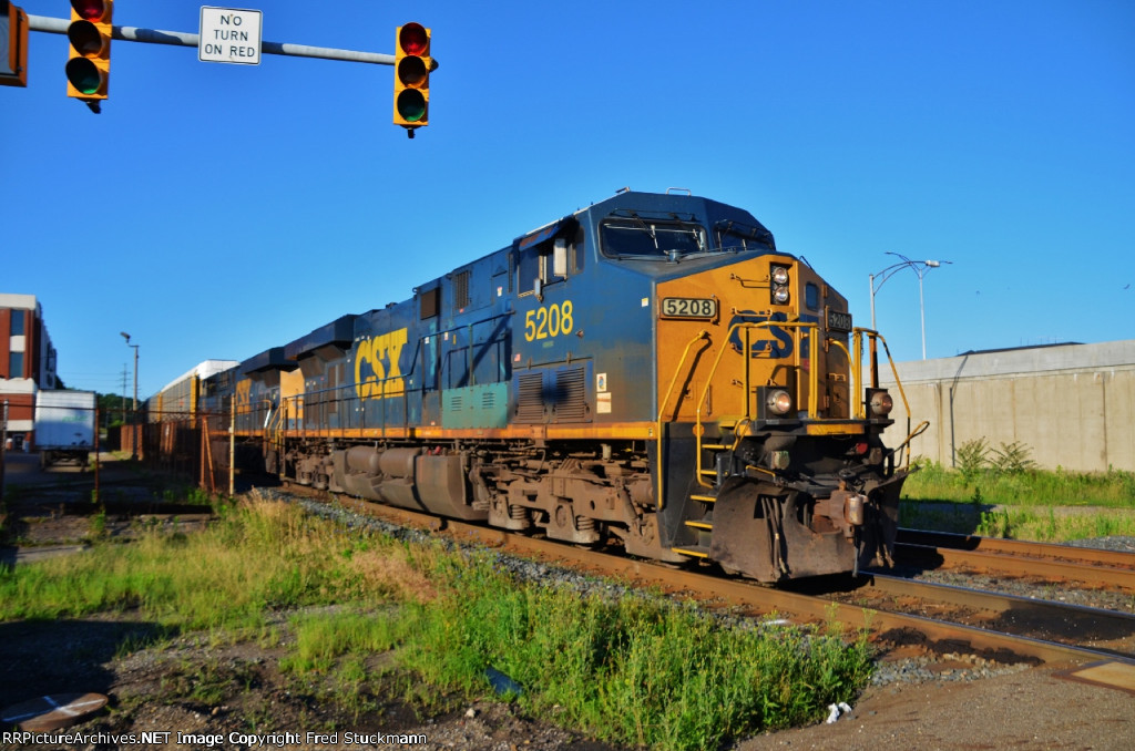 CSX 5208